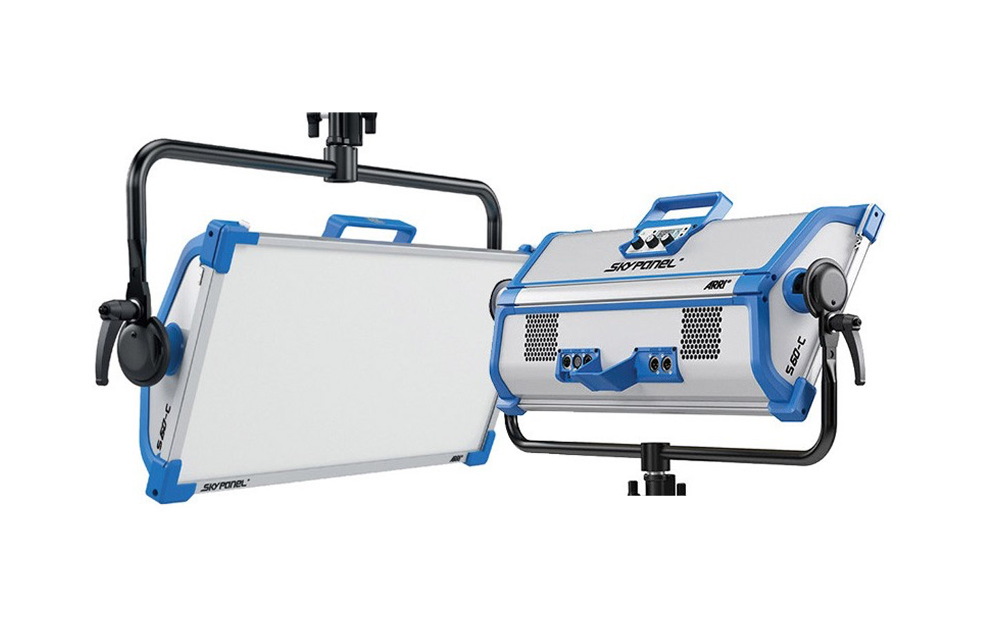 Combo L04 - 3 luces LED ARRI Skypanel + 3 Chimeras alquiler - Cinemarket